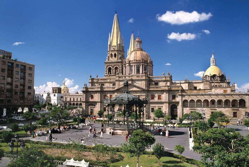 From Puerto Vallarta: Guadalajara, Tequila and Tlaquepaque - Key Points