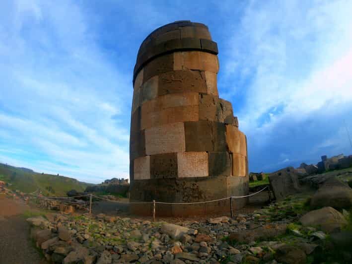 From Puno. Sillustani Inca Cemetery ( half day tour ) - Exploring Sillustani: A Practical Review of the Half-Day Tour from Puno