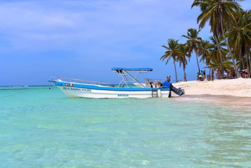 From Punta Cana: Isla Saona Trip with Lunch & Drinks - Who Should Consider This Tour?