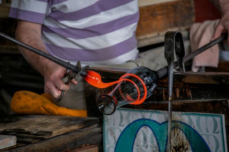 From Punta Sabbioni: Murano and Burano Islands Boat Tour - Who Should Consider This Tour?