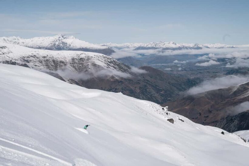From Queenstown: Cardrona Ski/Snowboard Rentals & Transfer - Who Should Consider This Tour?