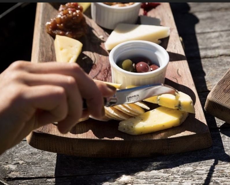 From Queenstown: Guided Gin Tour with Tastings - Key Points