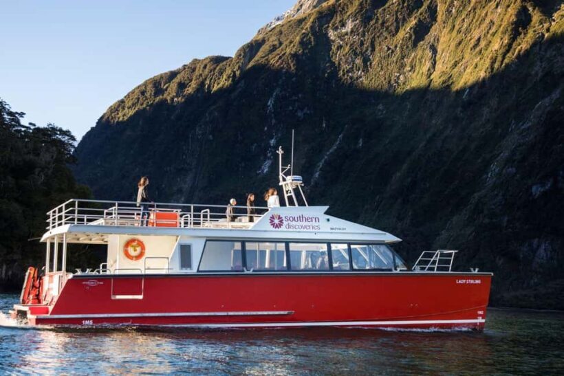 From Queenstown: Milford Sound Flight and Cruise with Lunch - Who Will Love This Tour?