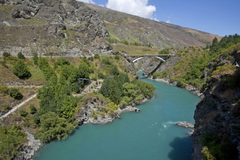 From Queenstown: 'Valley of the Vines' Wine and Bike Tour - What to Expect from the Experience