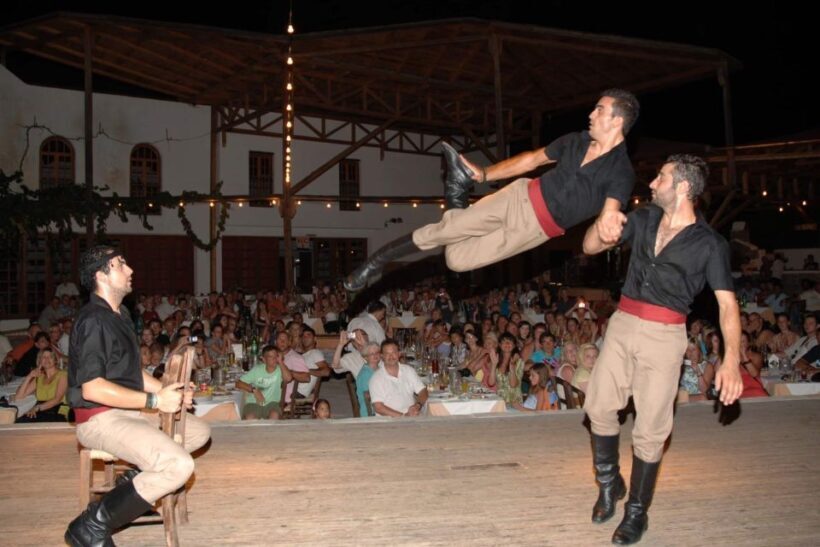 From Rethymno: Cretan Night Music, Food & Dancing - Authentic Experiences and Valuable Insights