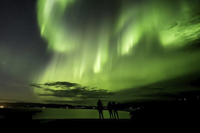 From Reykjavik 4x4 Minibus Northern Lights With Photo and Cocoa - Cancellation Policy
