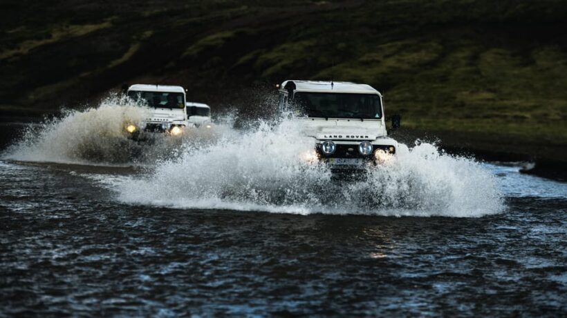 From REYKJAVIK: 4x4 Private Volcanic Way Golden Circle - Who Would Love This Tour?