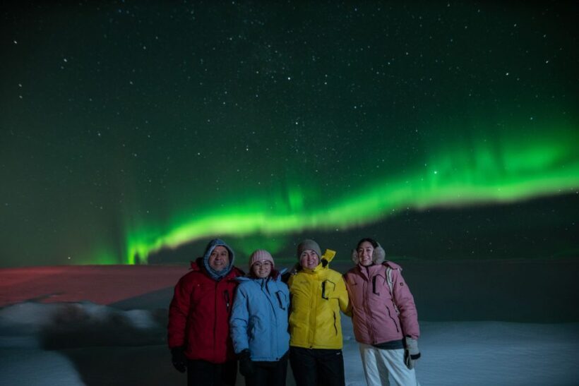From Reykjavik: Northern Lights Guided Tour with Photos - Transportation, Group Size, and Duration