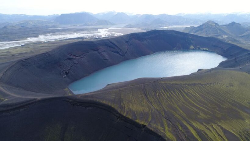 From Reykjavik: Private Landmannalaugar & Hekla Jeep Tour - Who Should Consider This Tour?