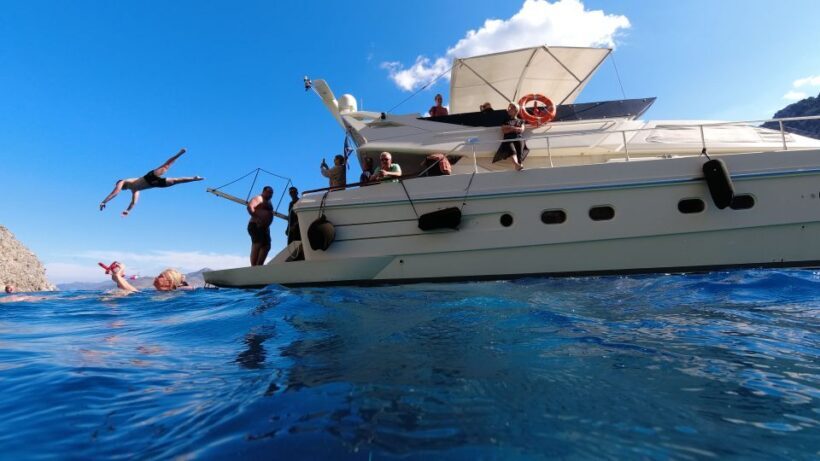 From Rhodes: Yacht Cruise to Lindos with Lunch and Drinks - Who Is This Tour Best For?