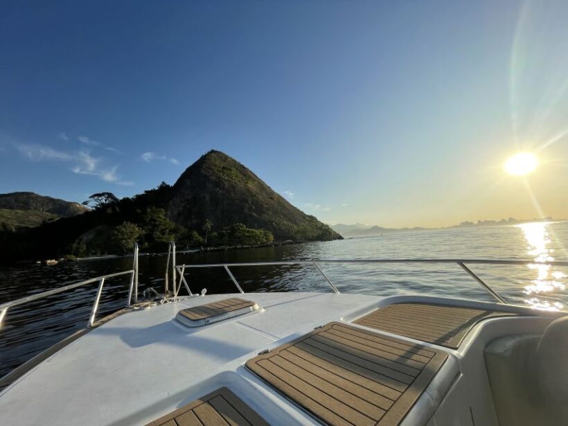 From Rio de Janeiro: Private Speedboat Tour - The Sum Up