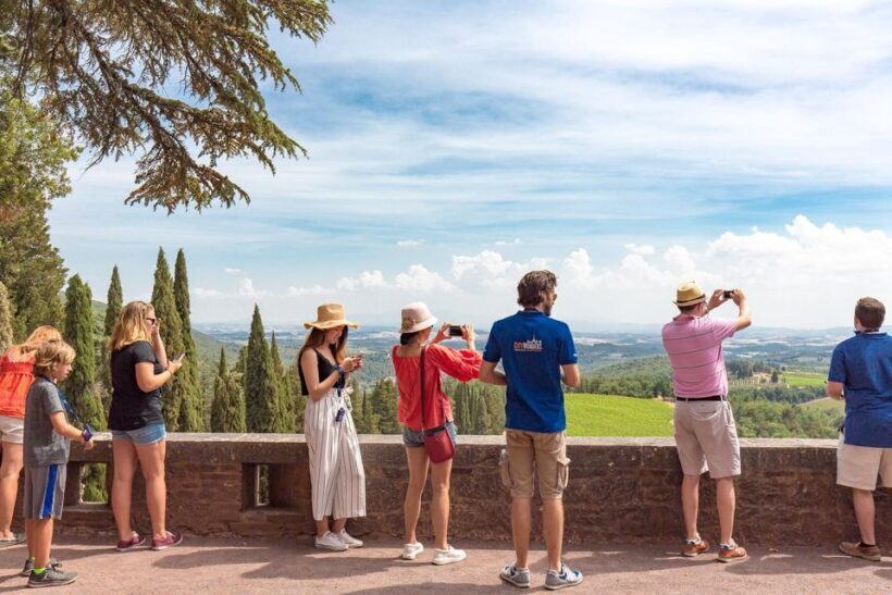 From Rome: Bagnoregio & Orvieto Day Trip with Wines & Lunch - Key Points