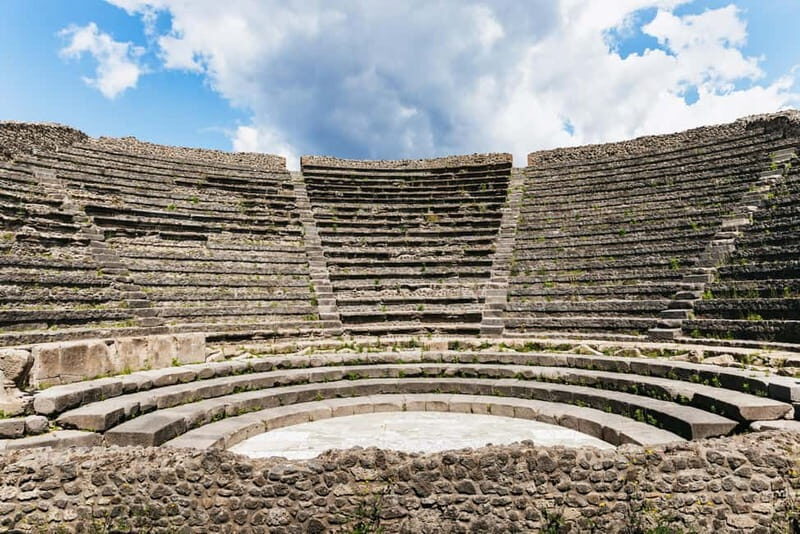 From Rome: Day Trip to Pompeii and Sorrento with Lunch - Lunch Break in Pompeii