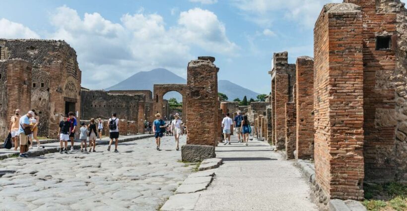 From Rome: Day Trip to Pompeii with Tickets - Who Would Enjoy This Tour?