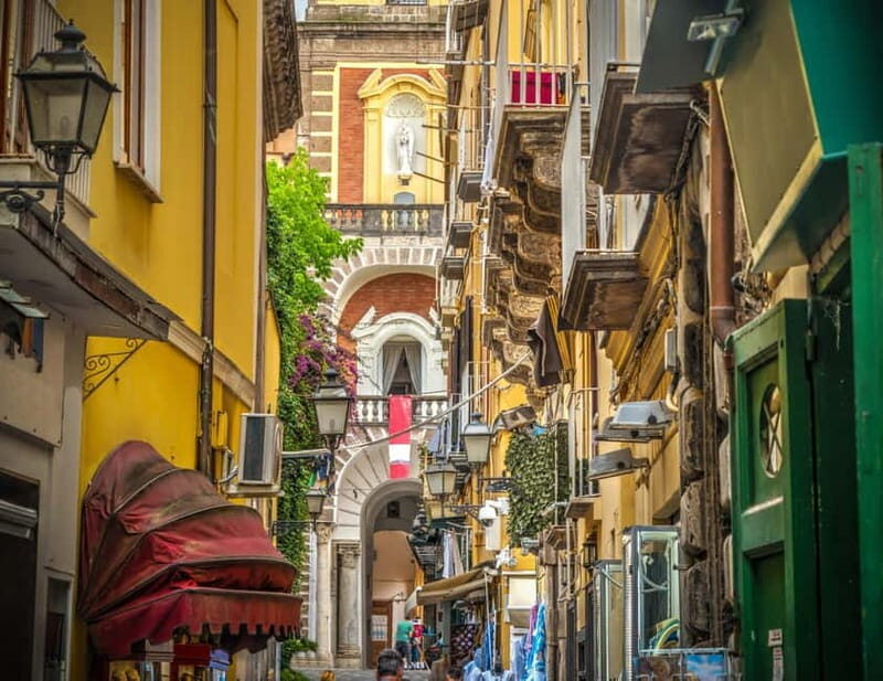 From Rome: Pompei & Sorrento| Expert Guide and Exclusive Bus - Who Should Consider This Tour?