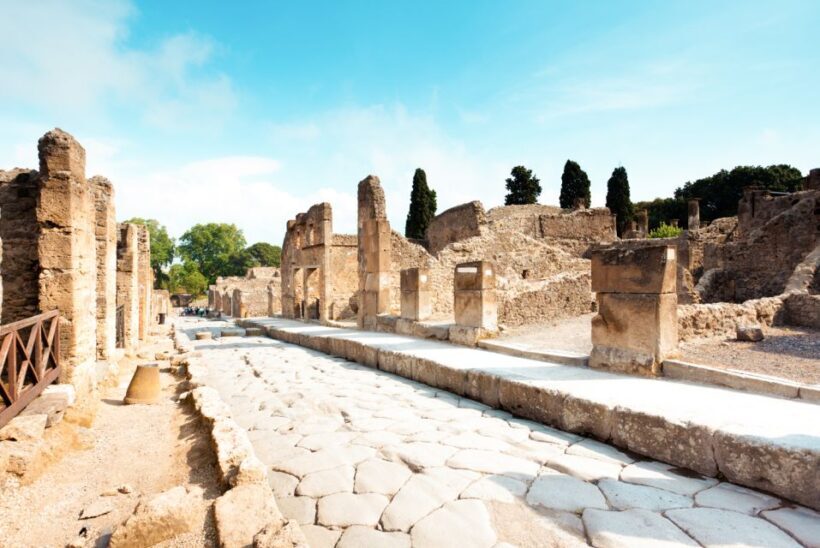 From Rome: Pompeii & Amalfi Coast Full-Day Trip - Comfort and Practical Details