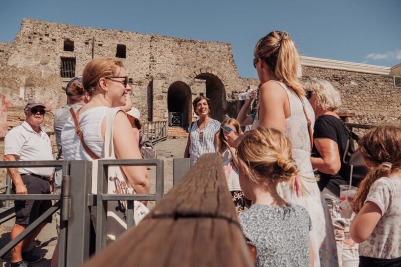 From Rome: Pompeii and Herculaneum by High-Speed Train - Key Points