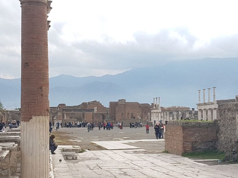 From Rome: Pompeii and Naples, Full Day Tour with Lunch - Key Points