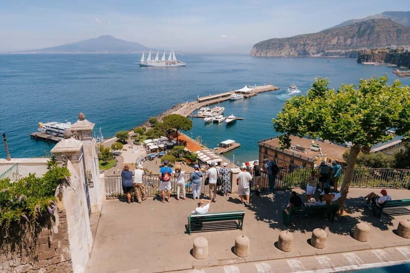 From Rome: Pompeii with Expert Guide & Amalfi Coast Day Trip - The Experience in Detail