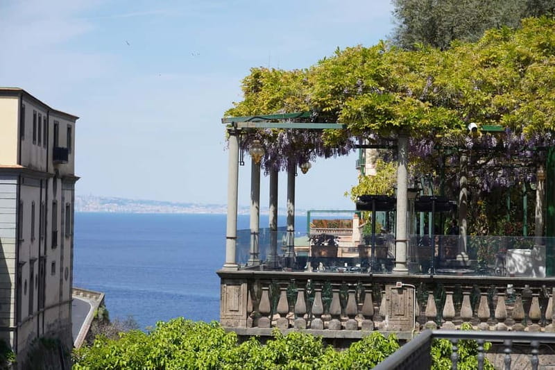 From Rome: Sorrento & Pompeii Day Trip with Guide or Ticket - Who Should Consider This Tour?