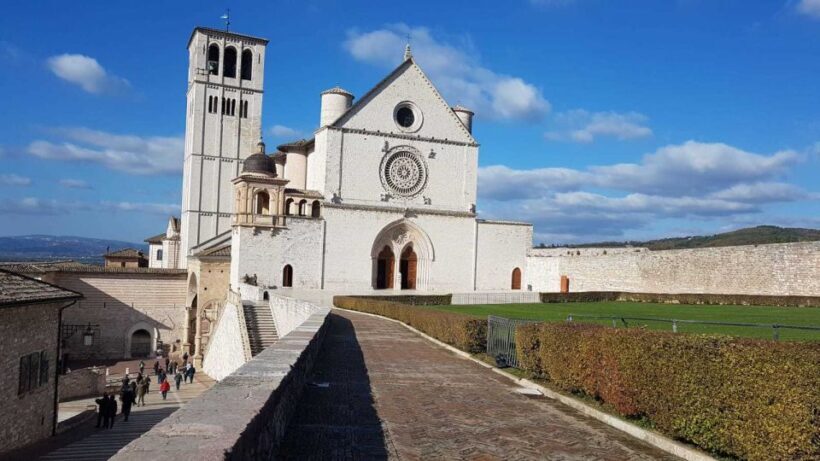 From Rome: Umbria, Assisi and Orvieto Day Tour - FAQs