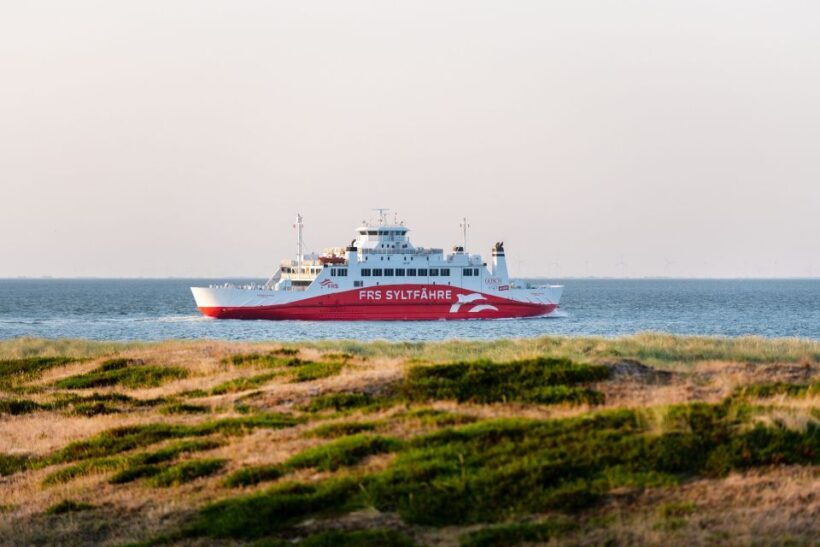 From Rømø: One-Way or Roundtrip Passenger Ferry to Sylt - In-Depth Review: Crossing the Wadden Sea