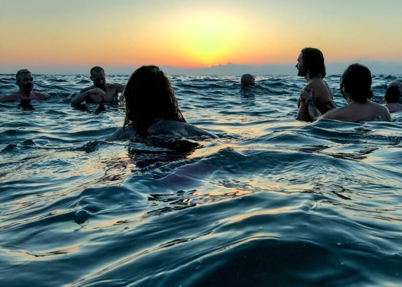 From Roses: Cap Norfeu Boat Cruise & Swimming - Who Should Book This Tour