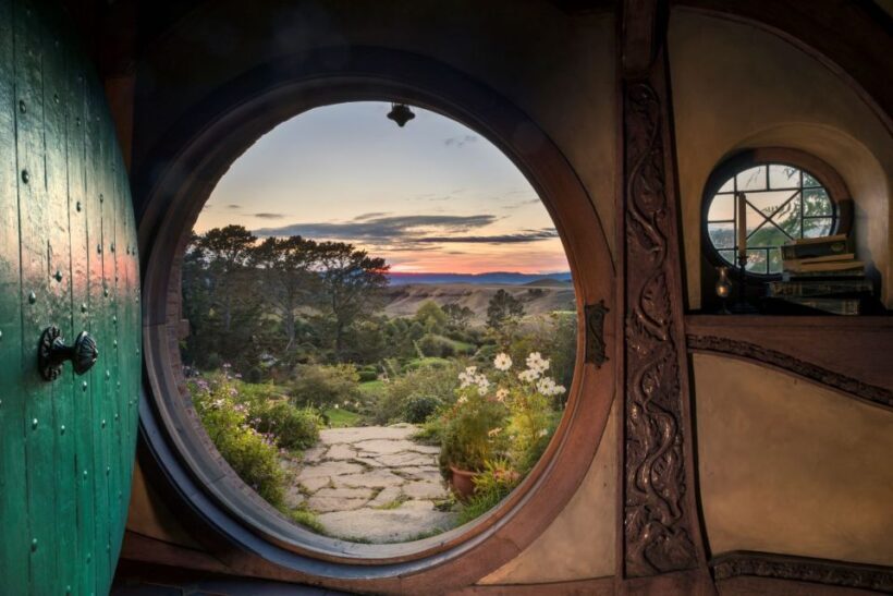 From Rotorua: Hobbiton Movie Set Tour with Festive Lunch - Practical Tips for Visitors