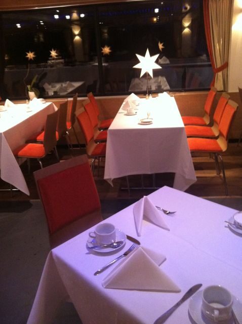 From Rüdesheim: 2-hour Christmas Boat Tour on the Rhine - Key Points