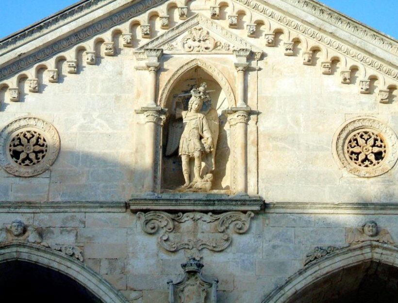 From S. Giovanni Rotondo: Monte sant'Angelo private day tour - A Detailed Look at the Monte SantAngelo Private Day Tour