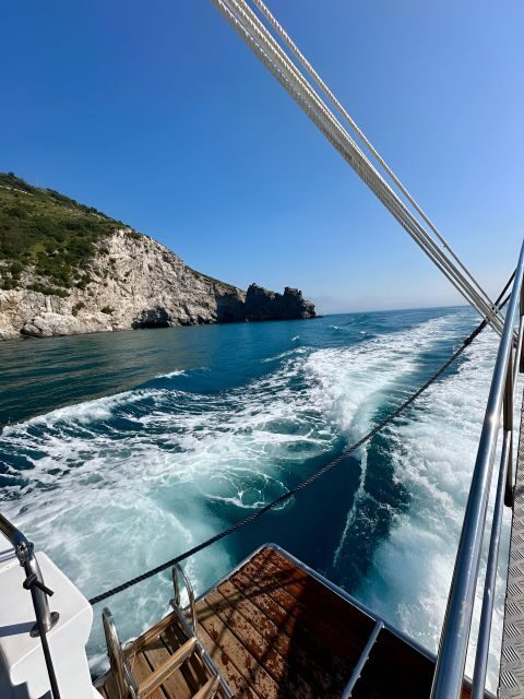 From Salerno: Cruise with Amalfi Stop and Light Lunch - Who is This Tour Best For?