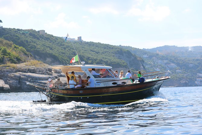 From Salerno: Small Group Li Galli Islands and Capri Boat Tour - Meeting and Pickup Information