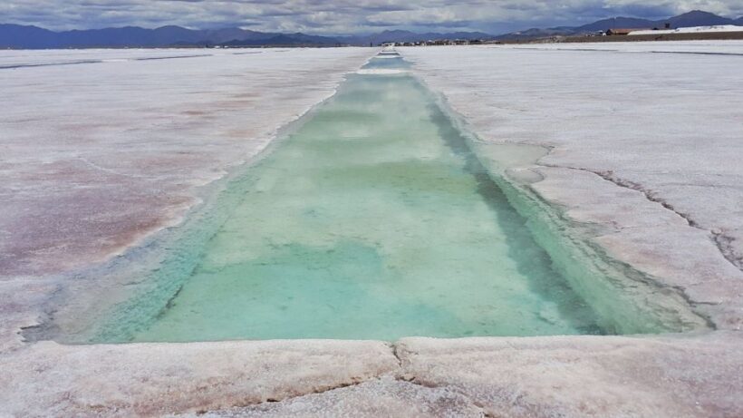 From Salta: Salinas Grandes, Purmamarca & Los Colorados Hike - Authentic Perspectives from Travelers