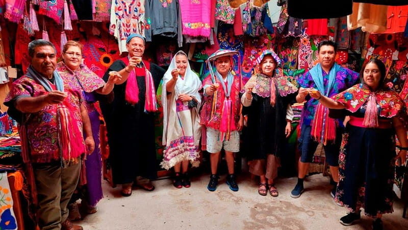 From San Cristóbal: Chamula and Zinacantán Guided Tour - In Short