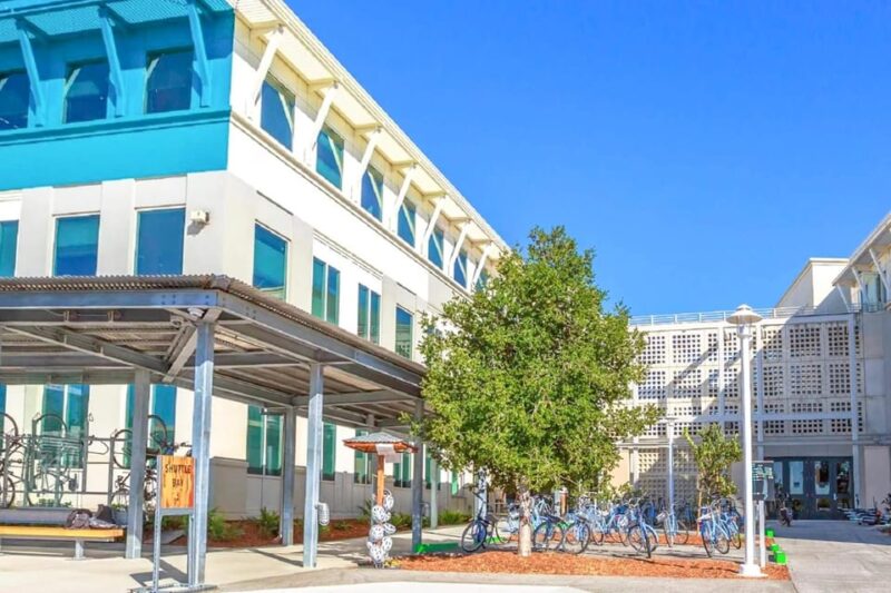 From San Francisco: Silicon Valley Tech Small-Group Tour - Who Will Love This Tour?