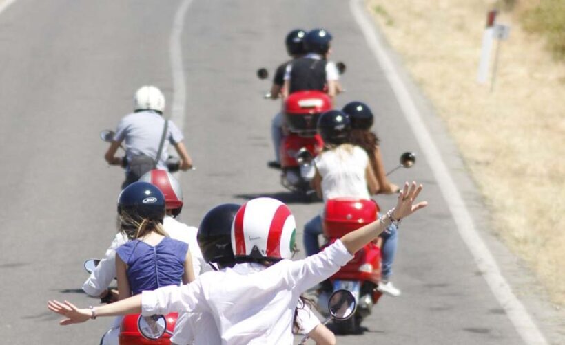 From San Gimignano: Vespa Tour in Chianti - An In-Depth Look at the Tour