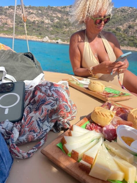 From San Paolo: Tavolara and Molara Island Cruise with Lunch - FAQs