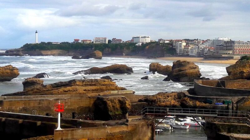 From San Sebastián: Basque-France Coastline Private Tour - Who Should Consider This Tour?