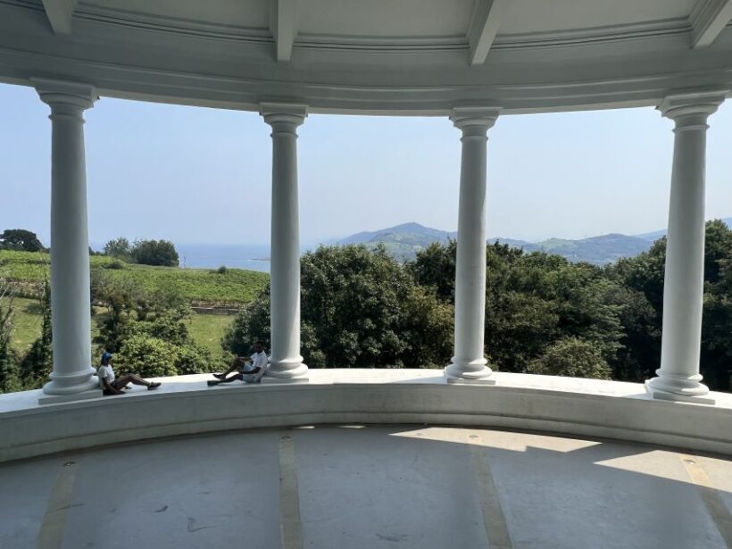 From San Sebastian: Guided Coastal Hike with Winery Tasting - The Experience in Detail