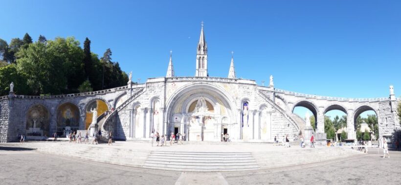 From San Sebastian: Lourdes Private Full-Day Tour - Transportation and Comfort
