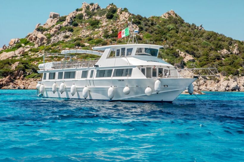 From Santa Teresa Gallura: La Maddalena Full-Day Boat Tour - A Closer Look at the Itinerary and Experience