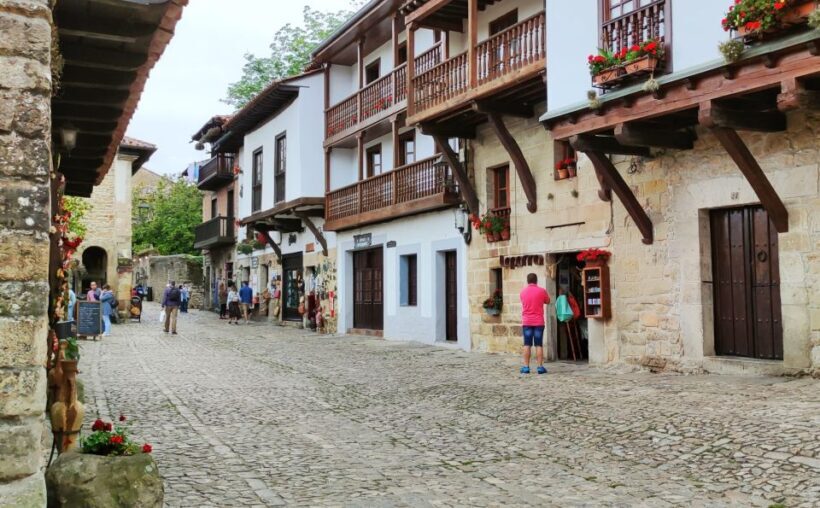 From Santander: Santillana del Mar & Altamira Museum Tour - An Introduction to the Tour