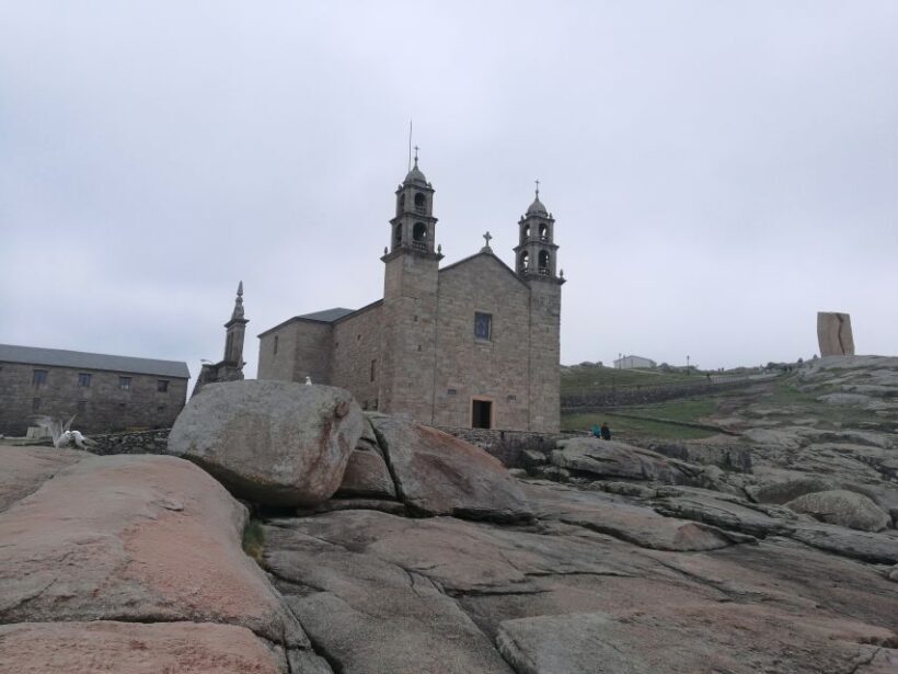 From Santiago: Finisterre, Muxia & Costa da Morte Excursion - Return Journey
