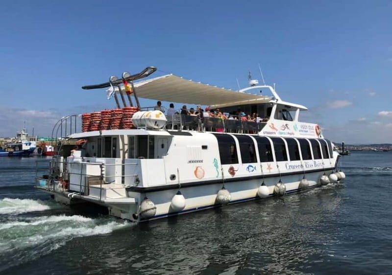 From Santiago: Rías Baixas Tour with Boat & Albariño Wine - The Itinerary in Detail