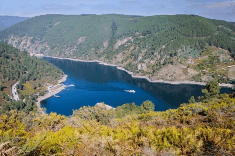 From Santiago: Ribeira Sacra History & Art Trip with Cruise - References