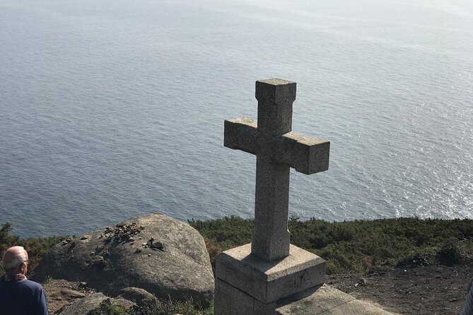 From Santiago:Finisterre and Costa Da Morte Small Group Option - What to Expect on the Tour