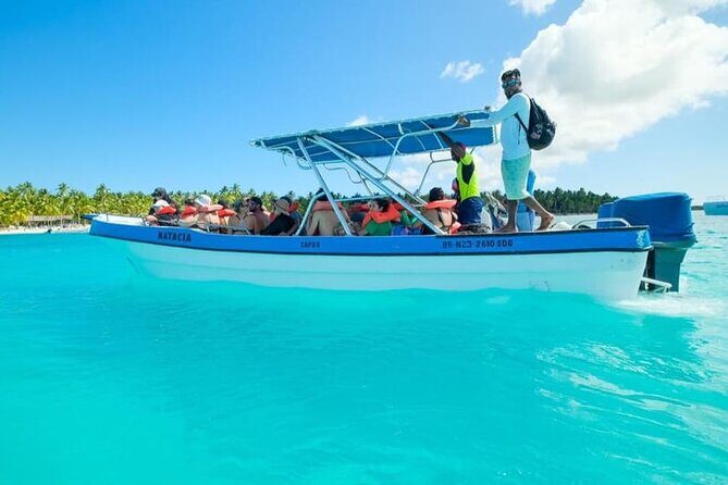 From Santo Domingo Saona Island Food And Drink Catamaran Vip - A Deep Dive into the Itinerary