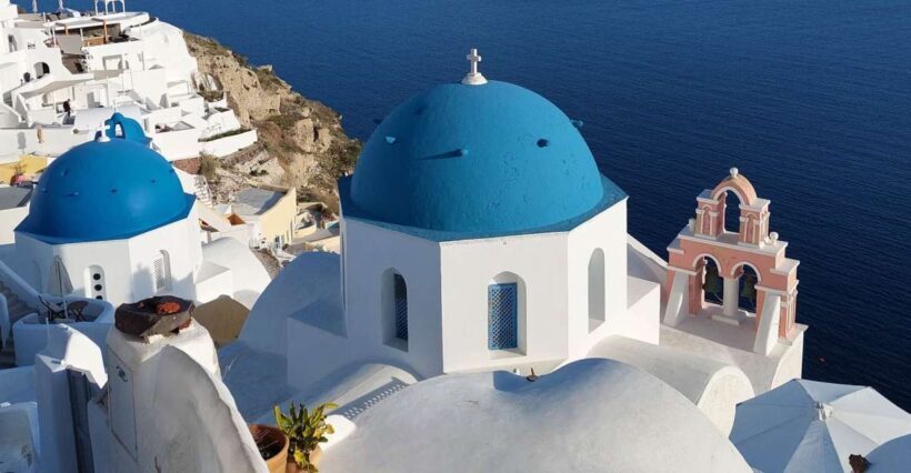 From Santorini: Guided Oia Morning Tour with Breakfast - Exploring Oia Without the Crowds