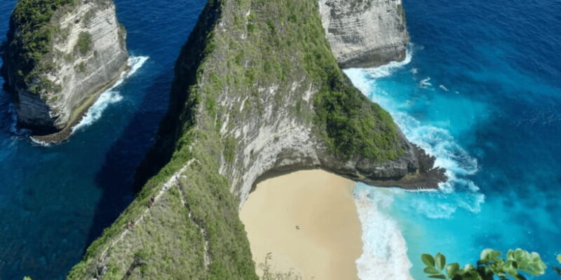 From Sanur : Snorkeling and Land Excursion at Nusa Penida - The Snorkeling Adventures: Manta Rays and Crystal Clear Waters