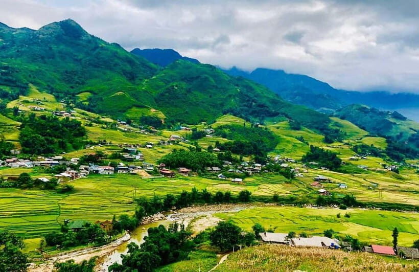 From Sapa: 2-Day Trekking Tour with Local Villages - Key Points